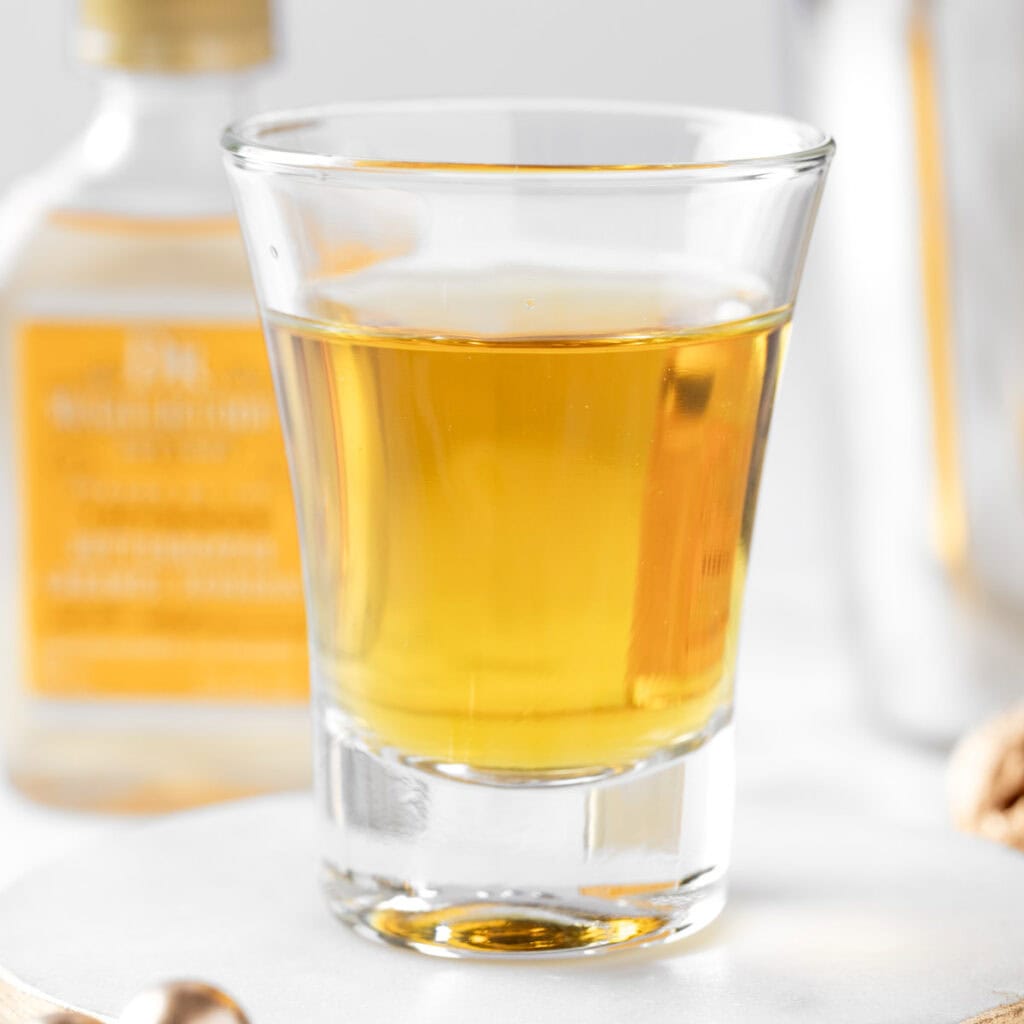 Burt Reynolds Shot - The Littlest Crumb