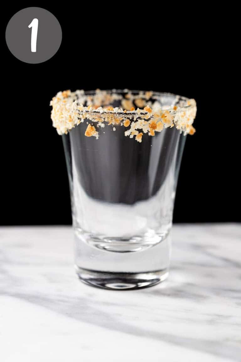 Key Lime Pie Shot - The Littlest Crumb