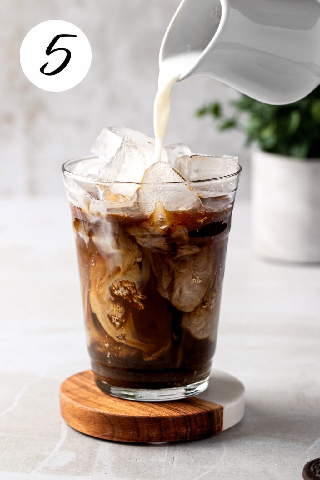 Oreo Iced Coffee - The Littlest Crumb