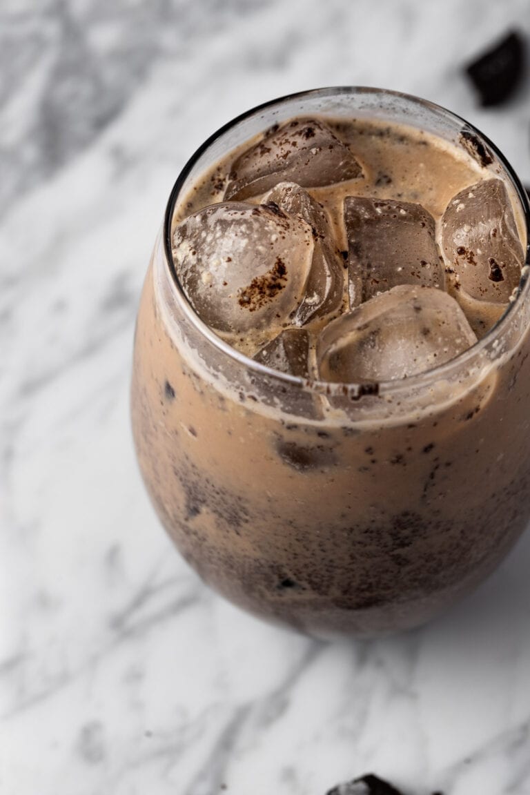 Oreo Milk Tea - The Littlest Crumb