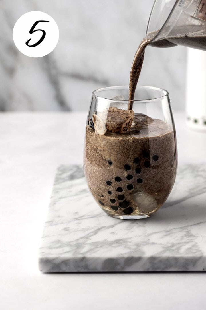 Oreo Milk Tea - The Littlest Crumb