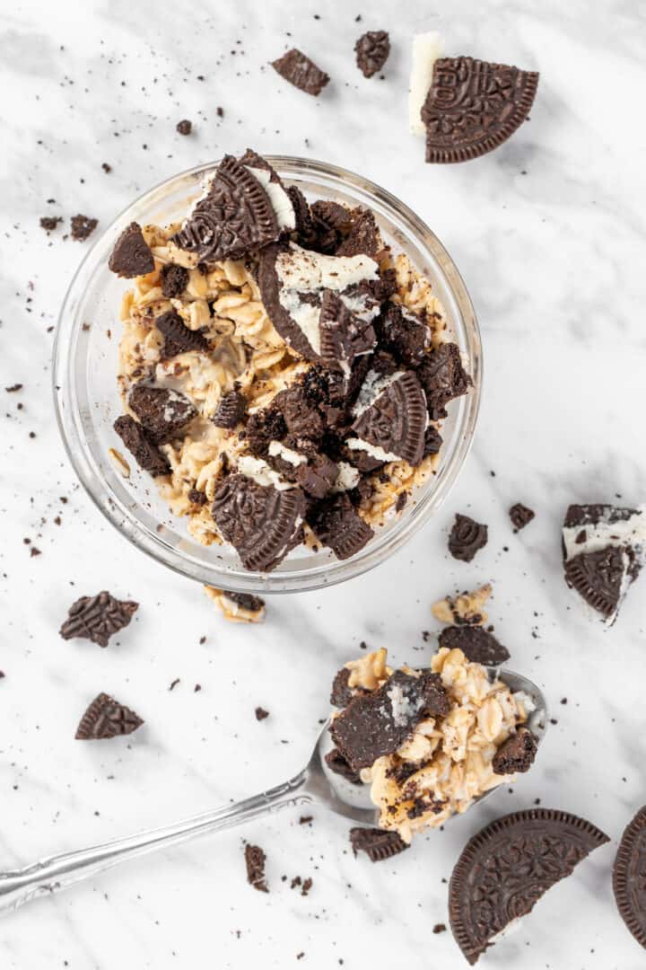 Oreo Overnight Oats - The Littlest Crumb