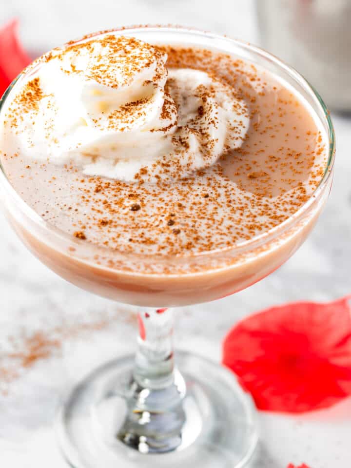 The 10 Best Fruity Martini Recipes to Make this Spring & Summer