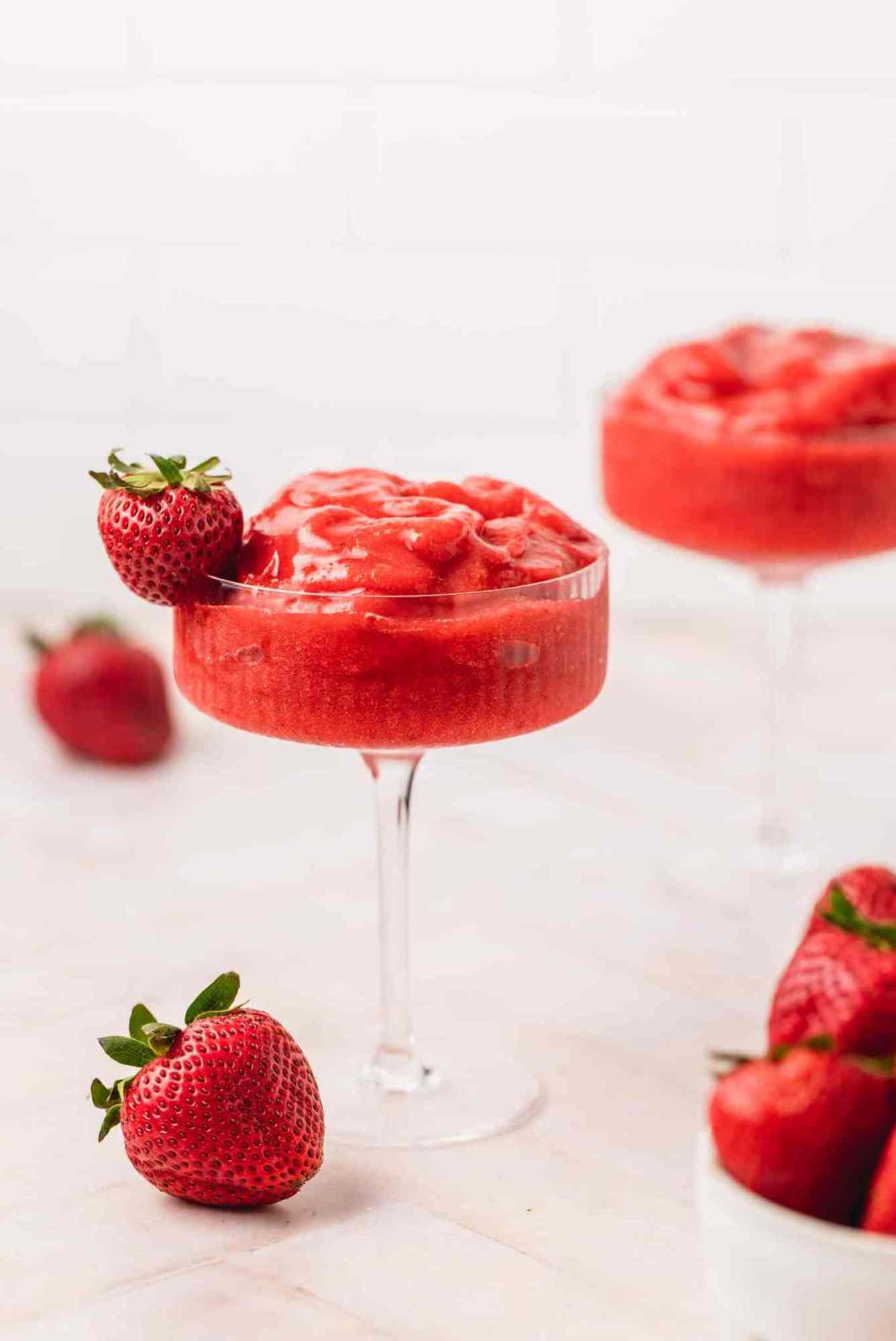 The 12 Best Strawberry Vodka Drinks - The Littlest Crumb